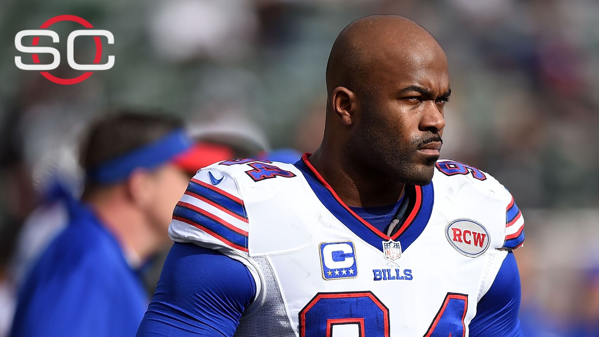 Mario Williams agrees to 2-year, $17M deal with Dolphins - ABC7 Los Angeles