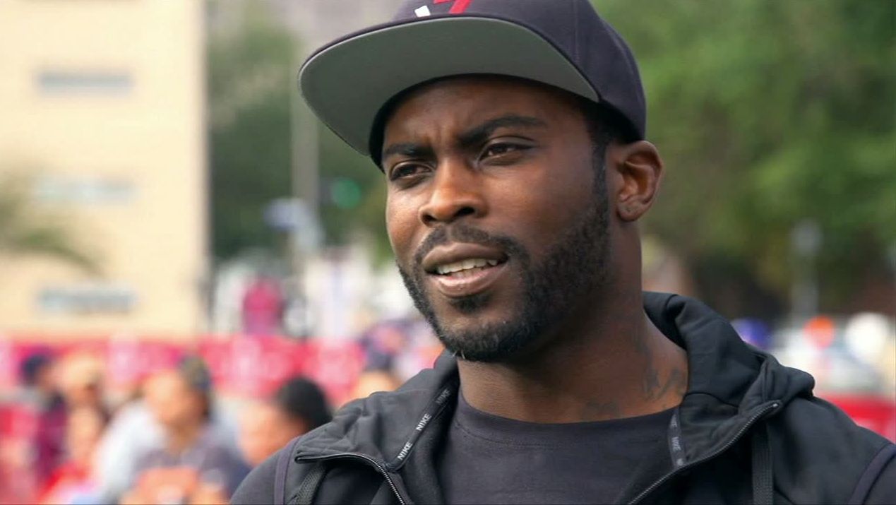 Michael Vick says he's retired after not playing 2016 season - ABC13 ...