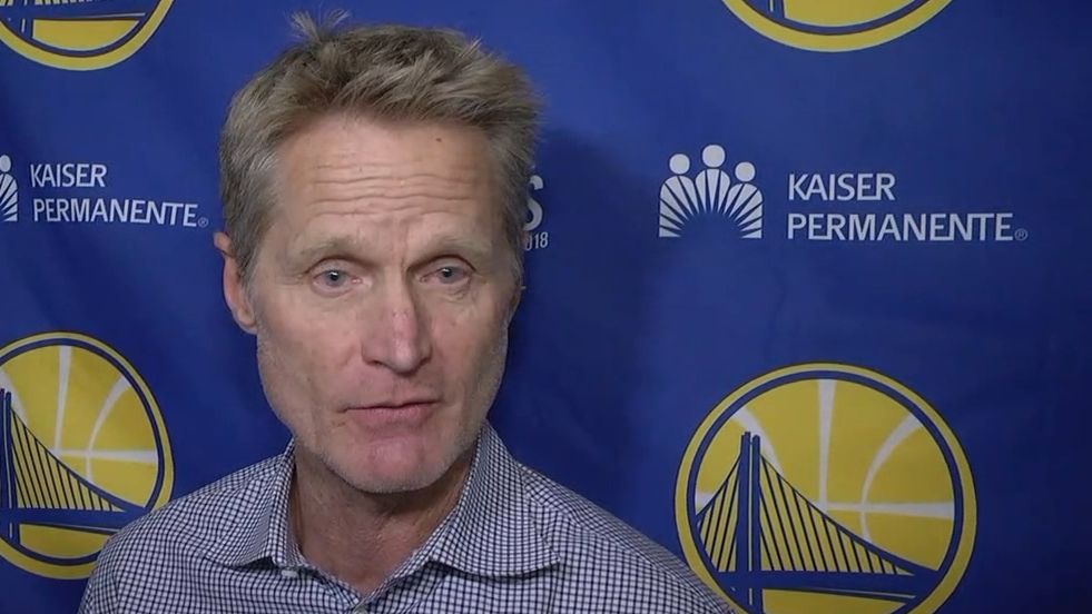 Former coach, triangle offense innovator Tex Winter dies at 96 - ABC7 ...